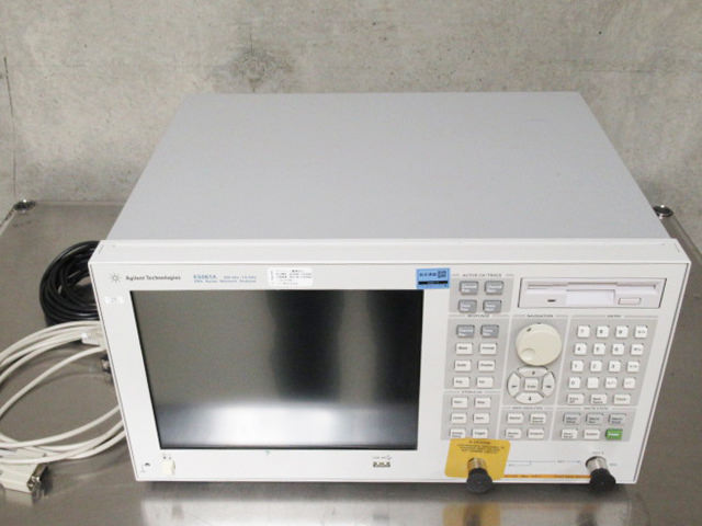 Agilent アジレント の周波数測定器 ネットワークアナライザ― E5061A 300kHz-1.5GHz ENA Series ...